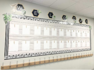 FARMHOUSE SHIPLAP CLASSROOM DECOR IDEAS | Happy Days in First Grade